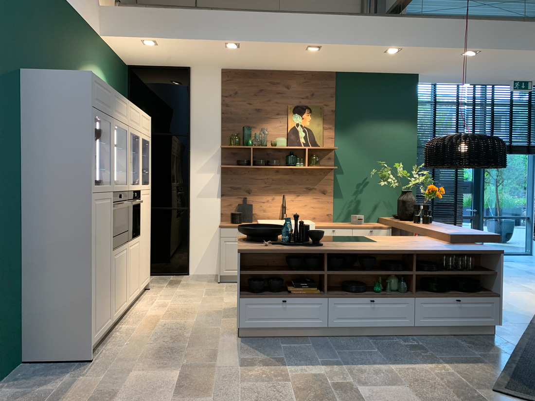 Canada #1 European Cabinet Distributer - Növex Kitchen